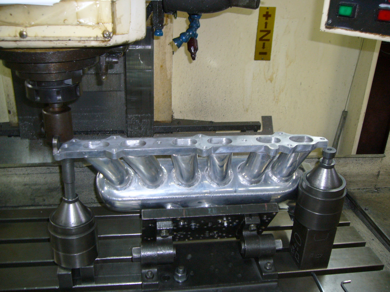 JUN MACHINE SHOP - Inside JUN Machine shop - インマニ