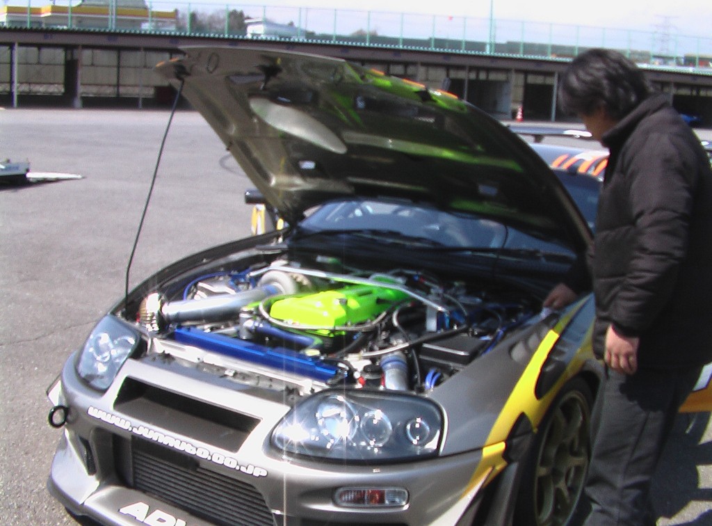 Inside JUN Auto Mechanic » 80スープラ展示中